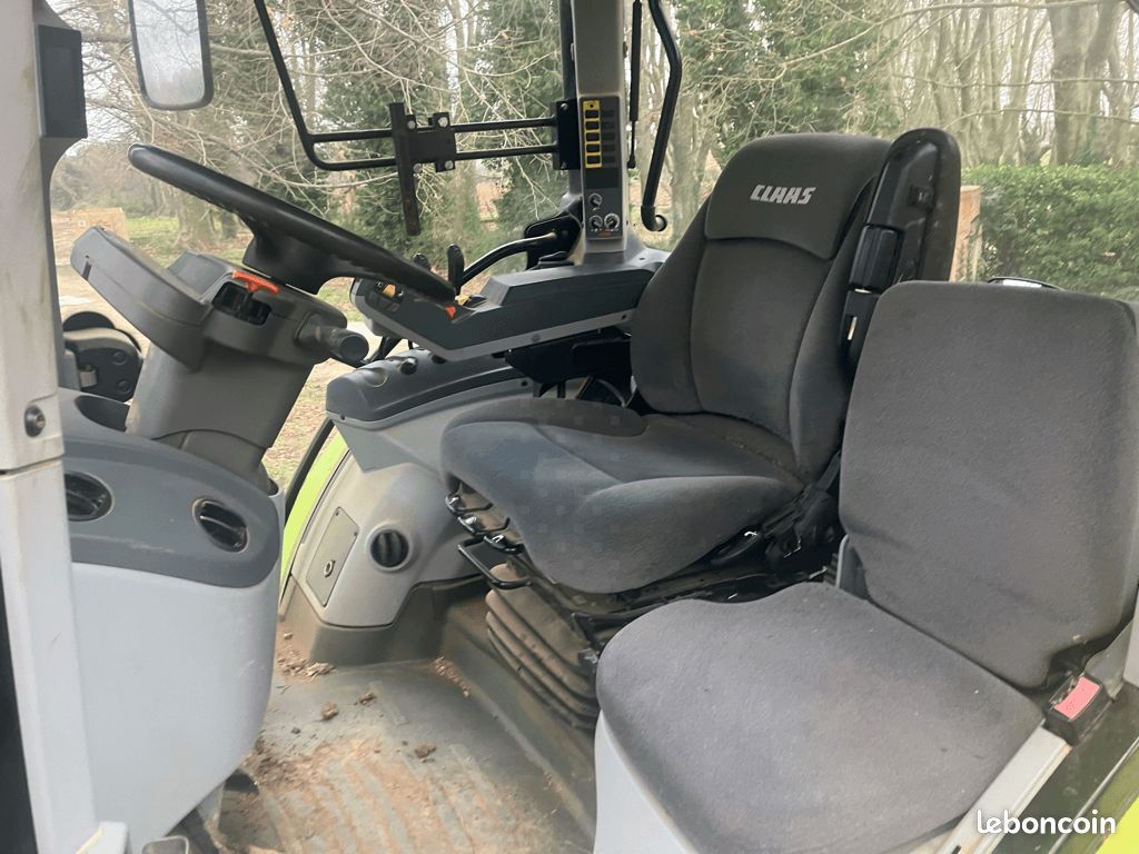 Claas ARION 520 CIS T4I - Tracteurs