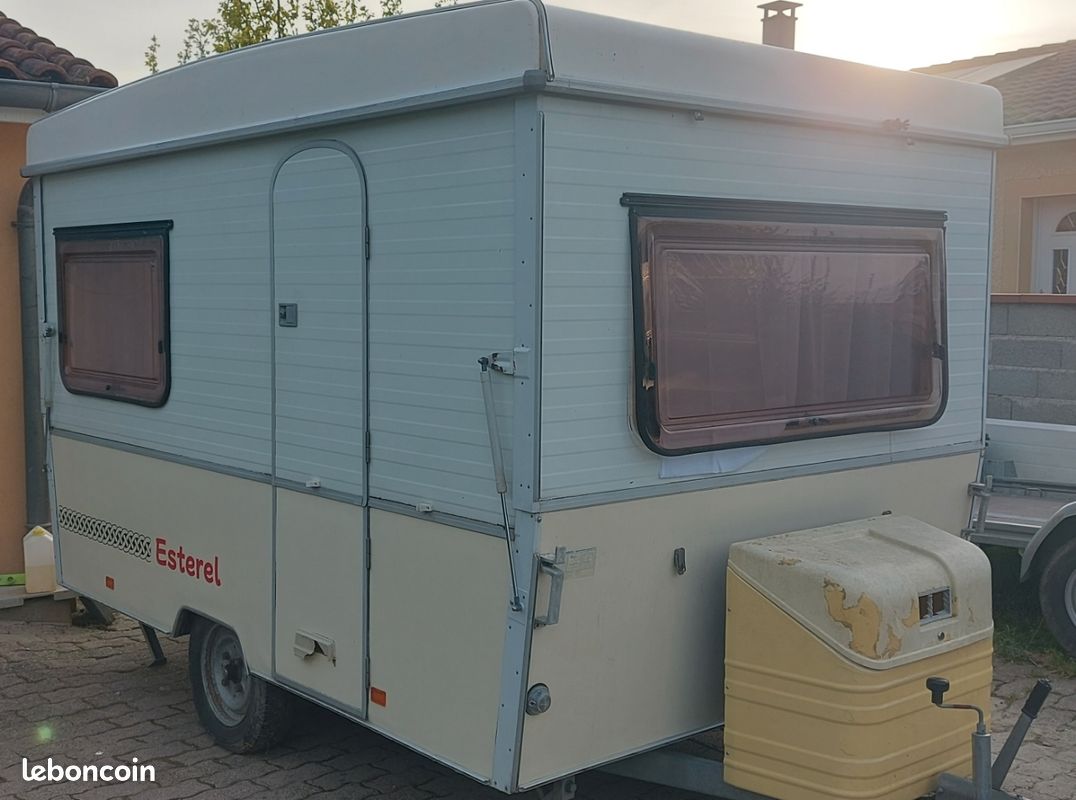 Caravane pliante Esterel c31 3 place - Caravaning