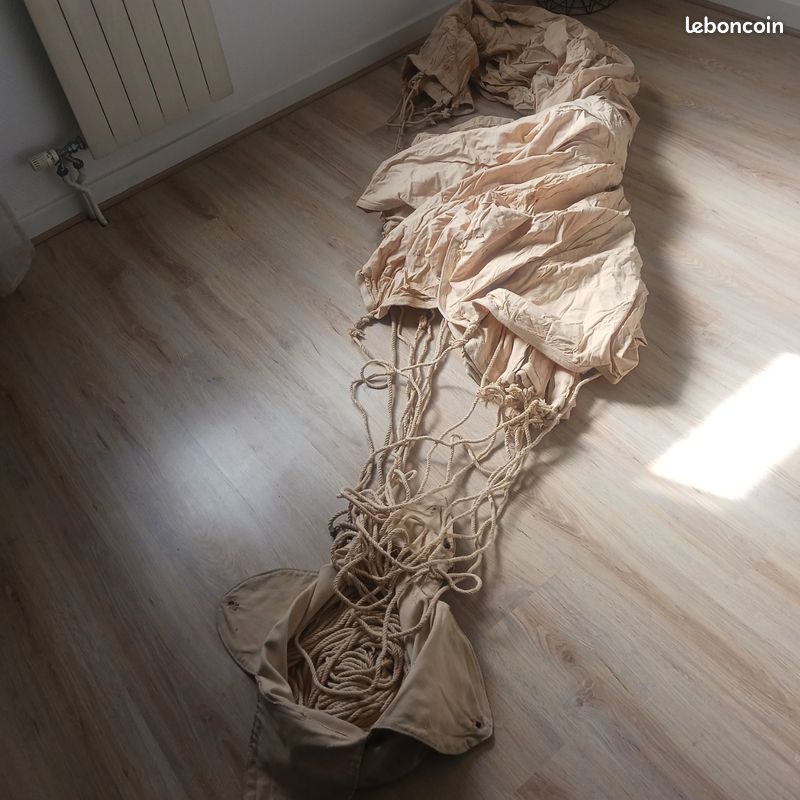 Parachute container ww2 - Collection