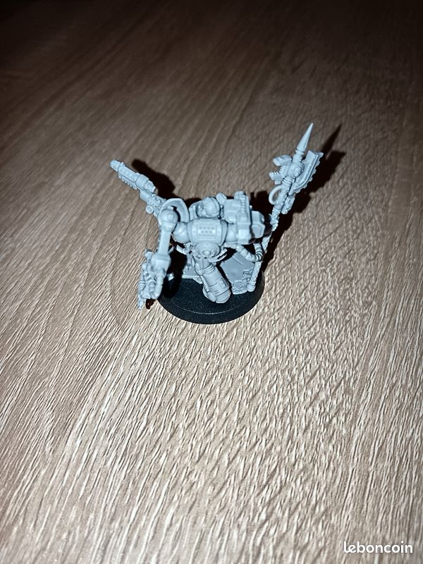 Techmarine proxy Space marines Warhammer 40k 40000 - Modélisme