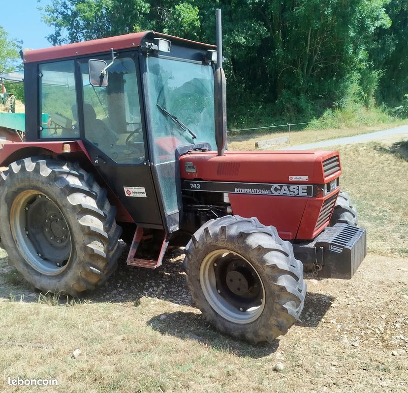 Tracteur case 743 - Tracteurs
