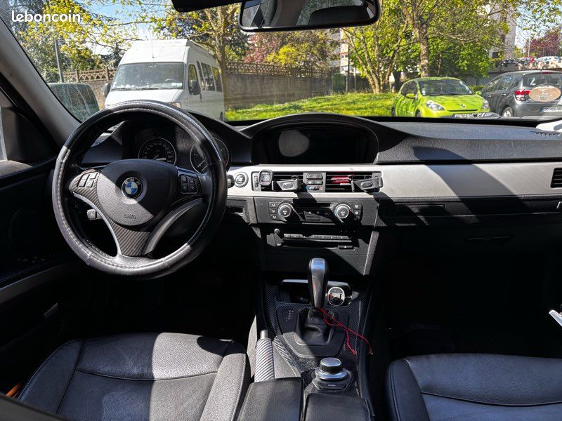 BMW 330D e90 231cv - Voitures