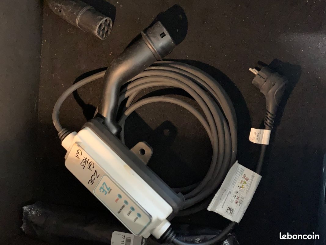 RENAULT ZOE E-TECH ELECTRIQUE R110 Achat Integral - 21 Zen / SUIVI ...