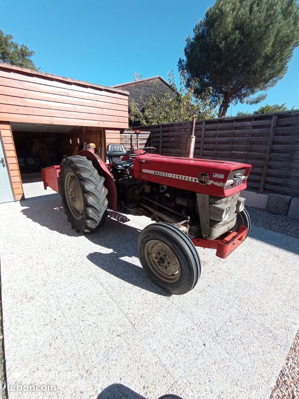 Tracteur MF 140 - Tracteurs