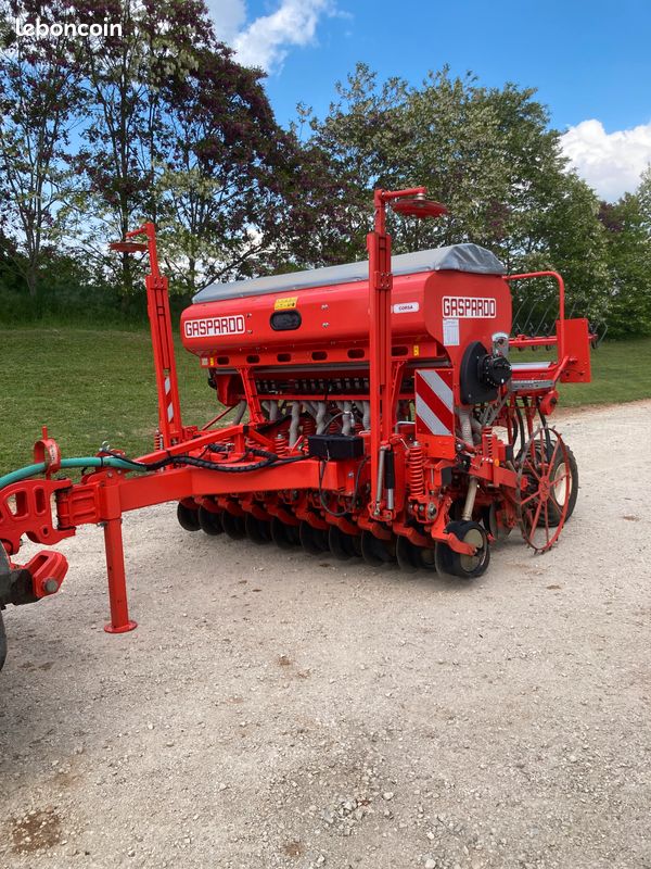Semoir semis direct Gaspardo - Matériel agricole