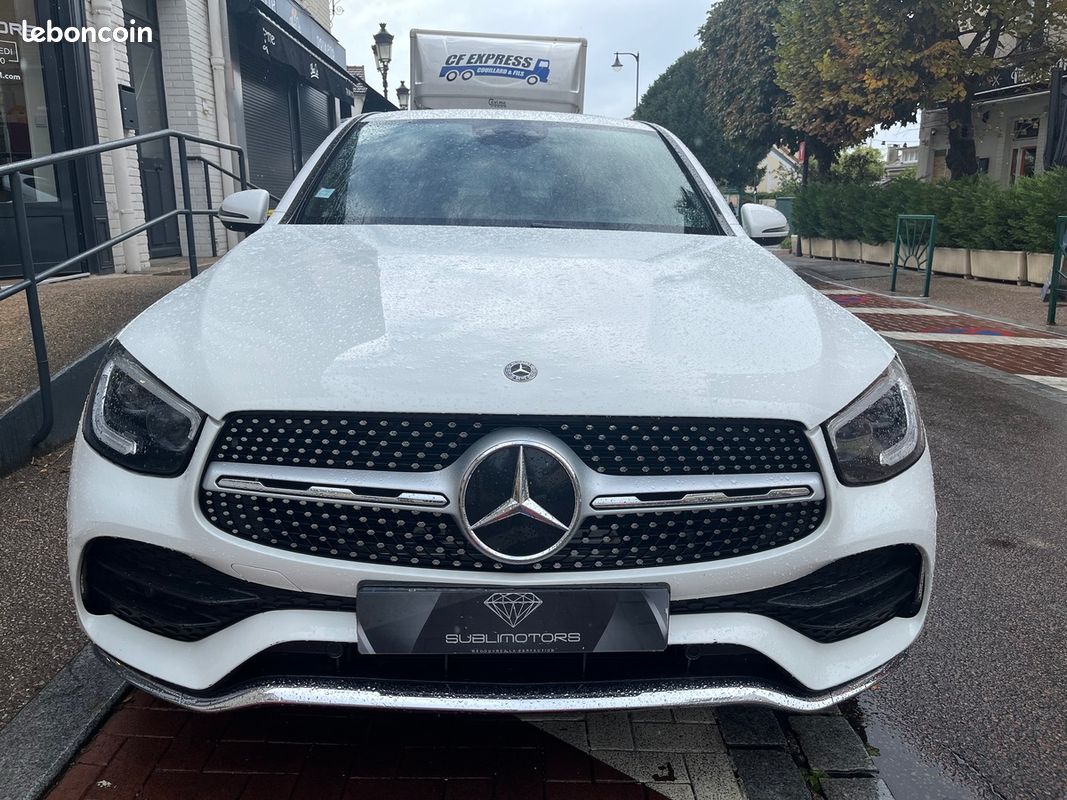 Mercedes-Benz Classe GLC Coupé Phase 2 220 d 4MATIC 9G-TRONIC 194 cv Boîte auto AMG Line - Voitures