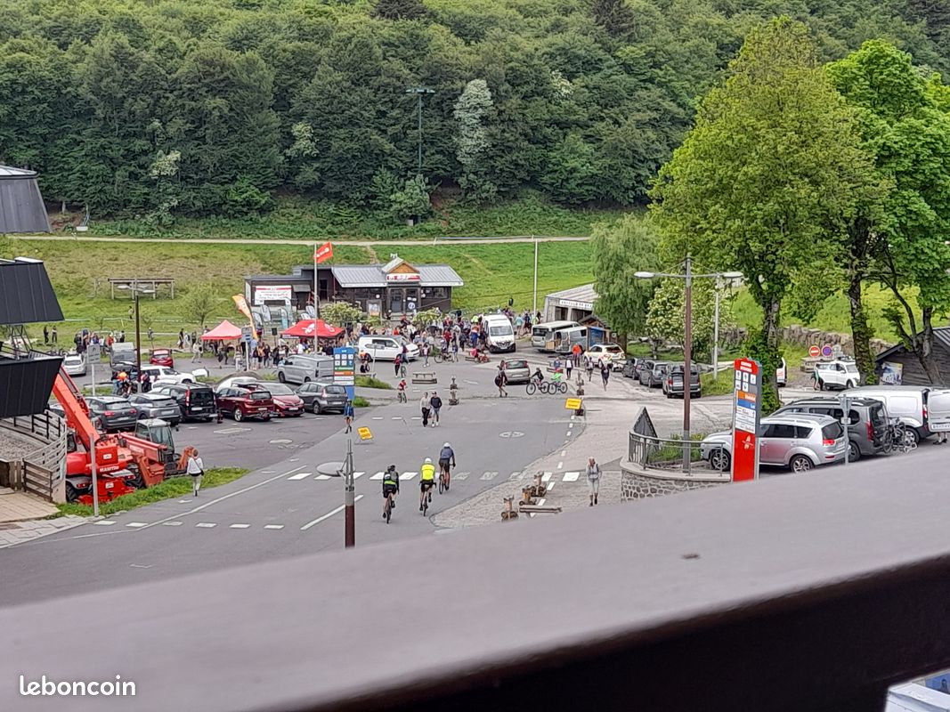 DERNIERE MINUTE APT Libre du 26 au 02 AOUT (DESISTEMENT) CENTRE de SUPER BESSE AUVERGNE 2Ch avec ...