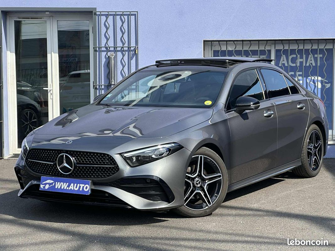 MERCEDES BENZ CLASSE A Berline 180D 116 CV 7G-DCT AMG LINE - Voitures