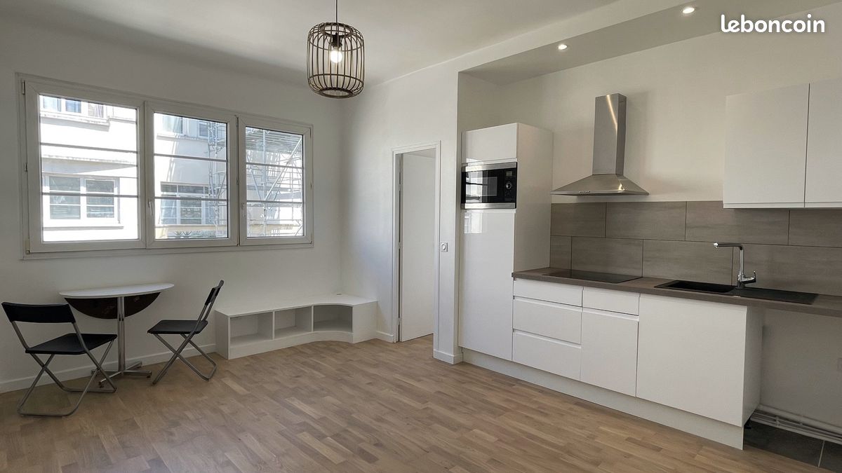 VENTE - 2 PIECES - 30 m2 – REFAIT A NEUF - Ventes immobilières