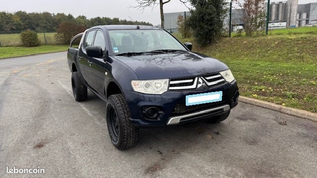 Utilitaires et fourgons d’occasion « 4x4 pick up » Toute la France ...
