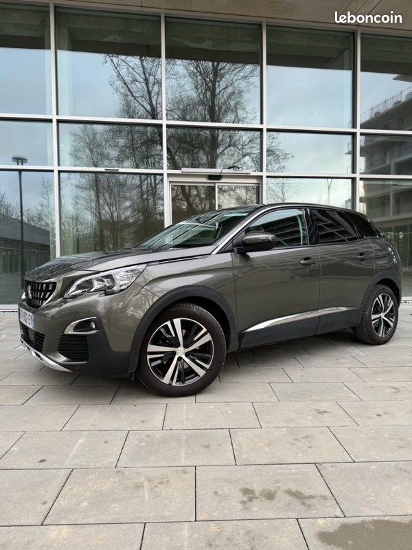 Peugeot 3008 HDI 130 Allure - Voitures