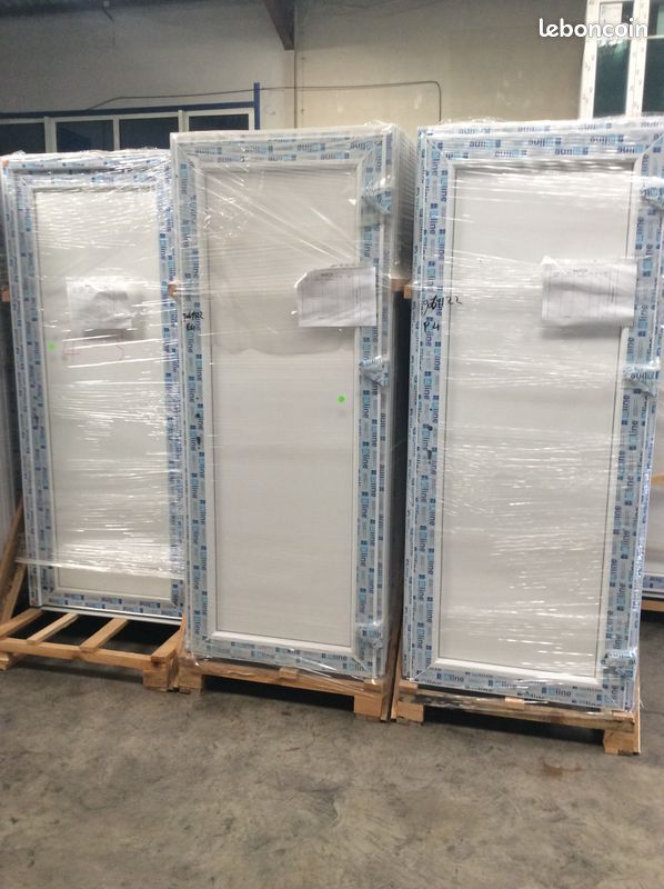 Porte de service neuve : PVC en stock et pas chères - Bricolage