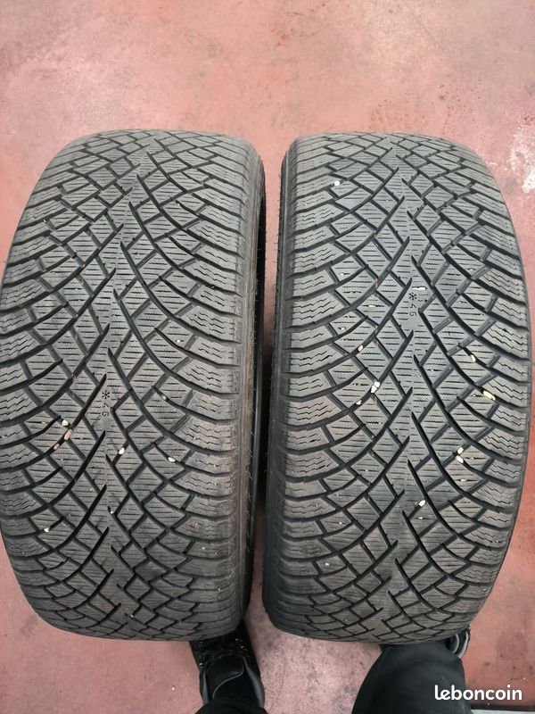 1 pneus neige reste 80% 235/45/19 99t nokian hakkapeliitta - Équipement ...
