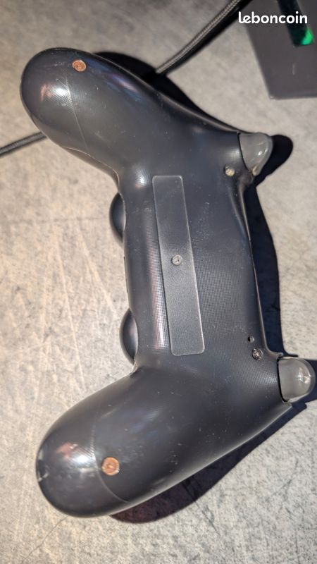 Manette ps4 avec boutton L1 manquand - Consoles