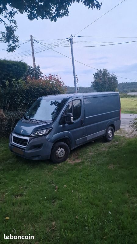 À vendre : Peugeot Boxer FG330 L1H1 2,2L HDi 110 Pack CD Clim - Utilitaires