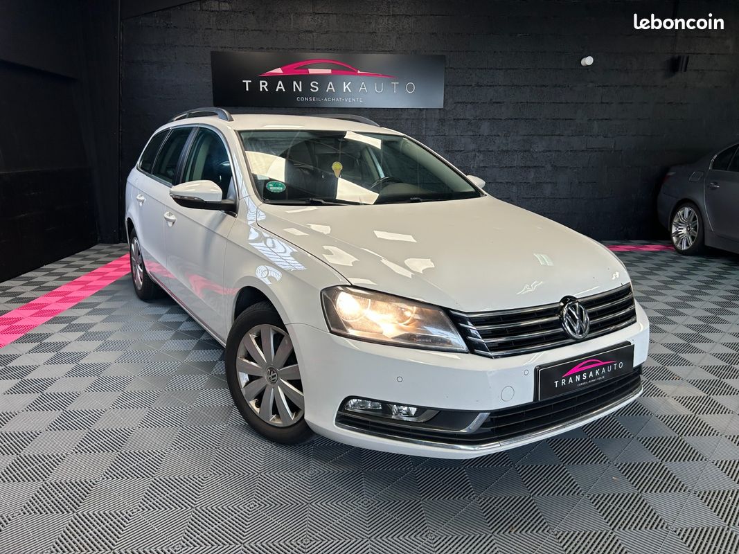 VOLKSWAGEN PASSAT SW 1.6 TDI 105 CR FAP BlueMotion Technology ...