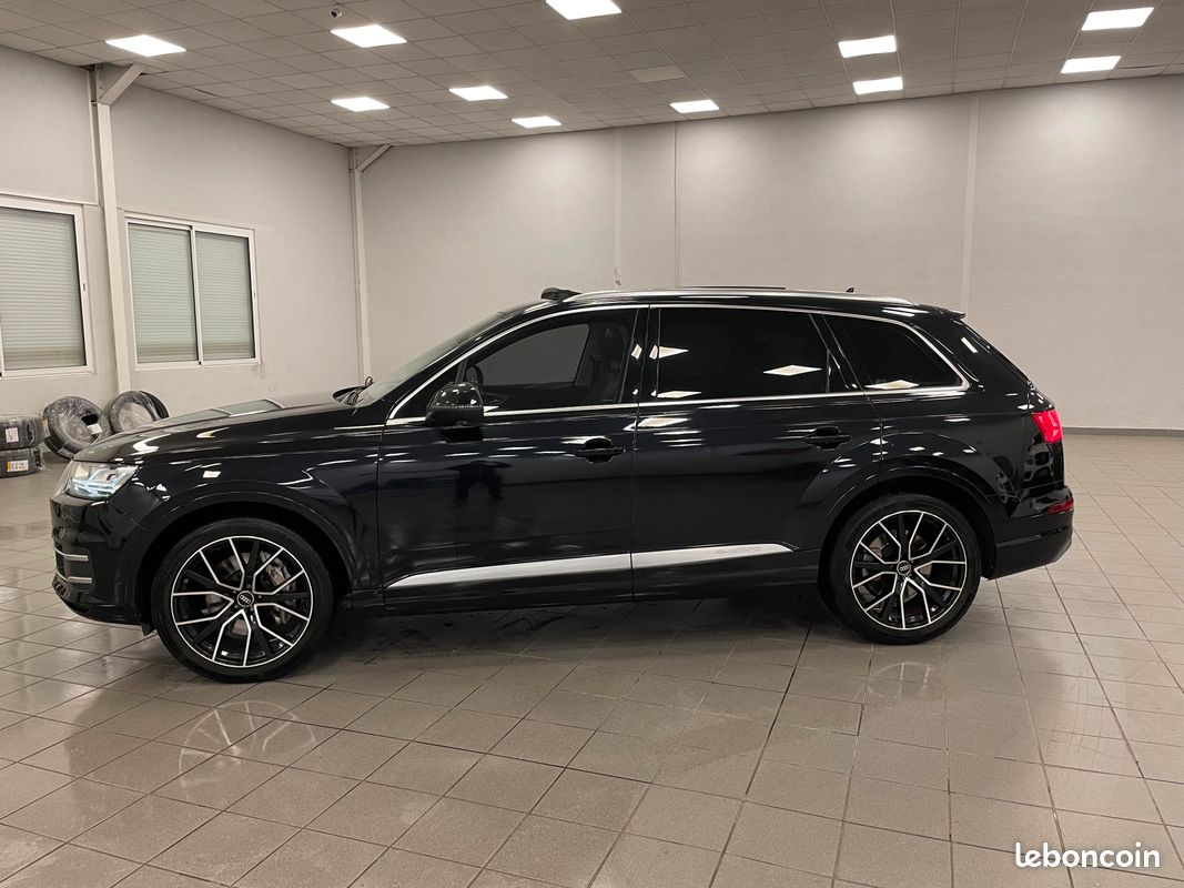 Audi Q7 3.0 V6 TDI 218ch ultra clean diesel Avus Quattro Tiptronic 7 places Moteur 41.000KM ...