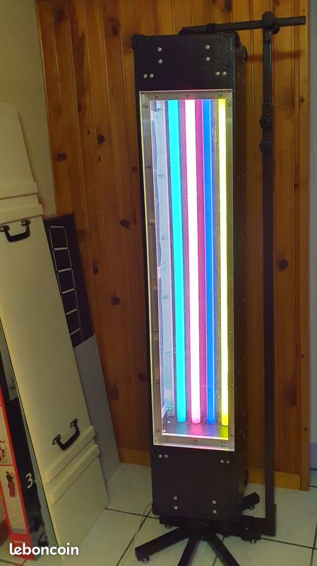 Flight vitré avec 4 Tubes NEONS turquoise rose bleu jaune - Instruments ...