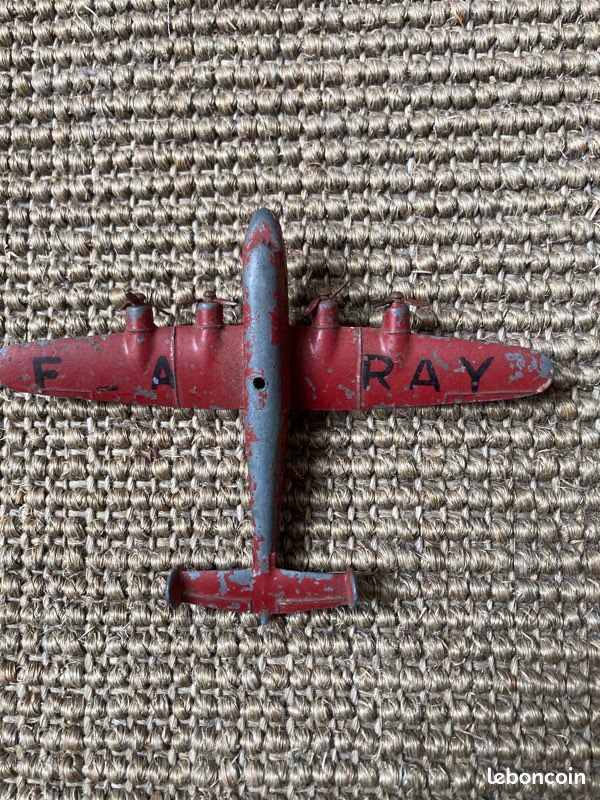Avion Dinky toys potez 662 - Jeux & Jouets
