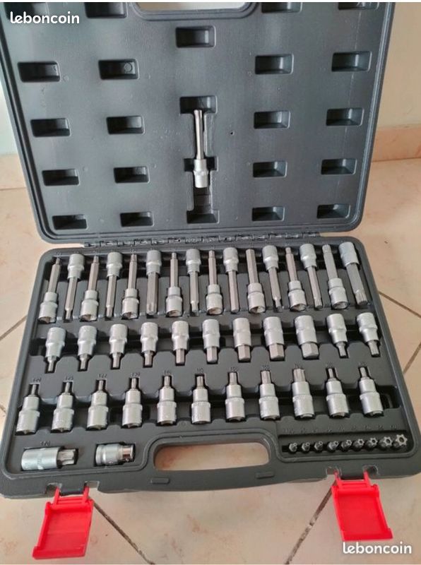 Coffret 50 pièces, torx, BTR, 12 pans ,neuf dans l'emballage Prix ferme ...