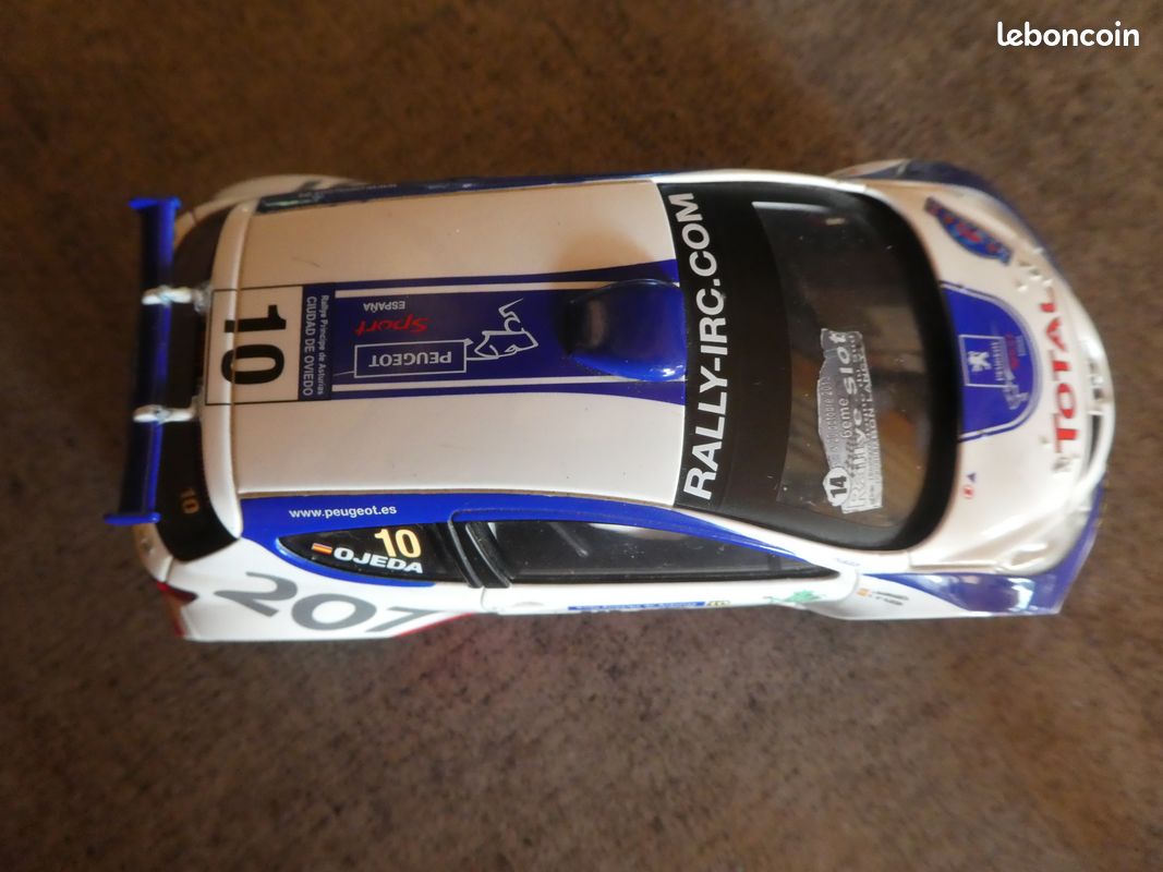 Peugeot 207 S2000 Avant-slot voiture slot car Scalextric - Jeux & Jouets