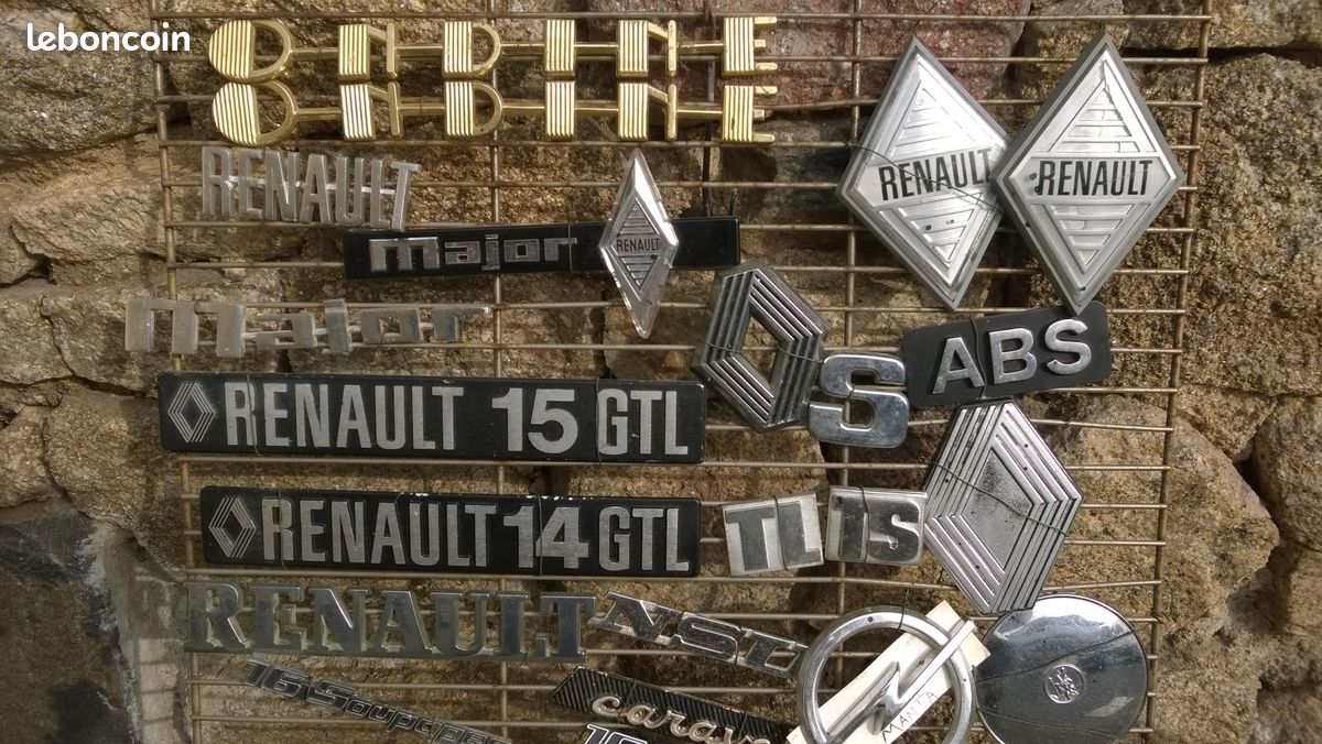 Logo monogramme sigle voiture - Équipement auto