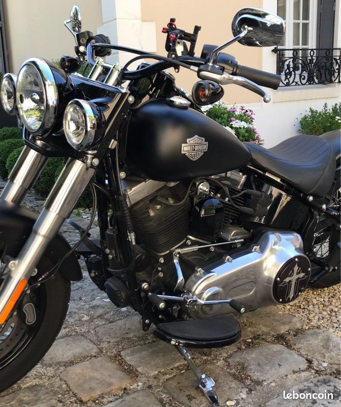 Harley davidson slim - Motos