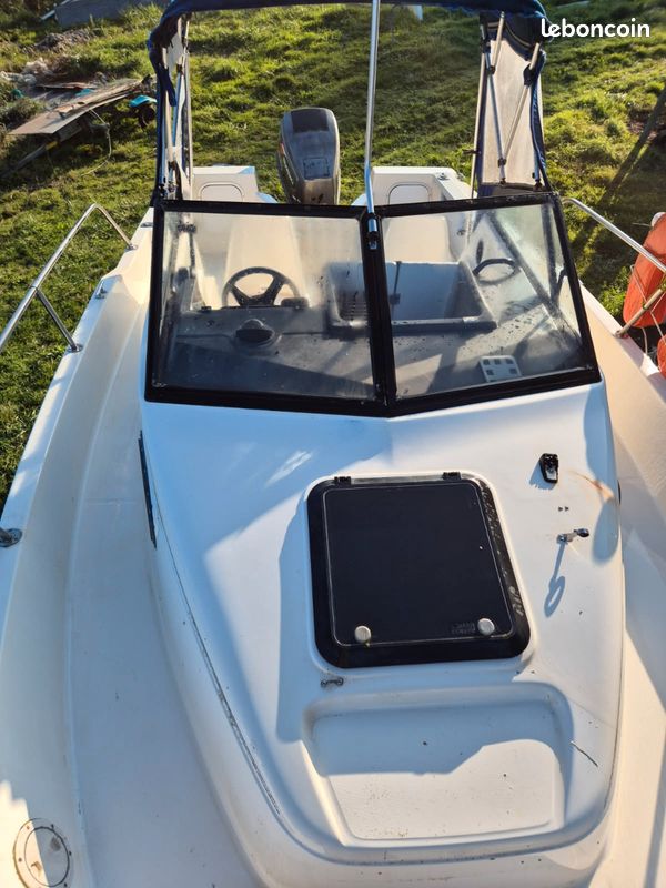 Bayliner trophy 2002 - Nautisme