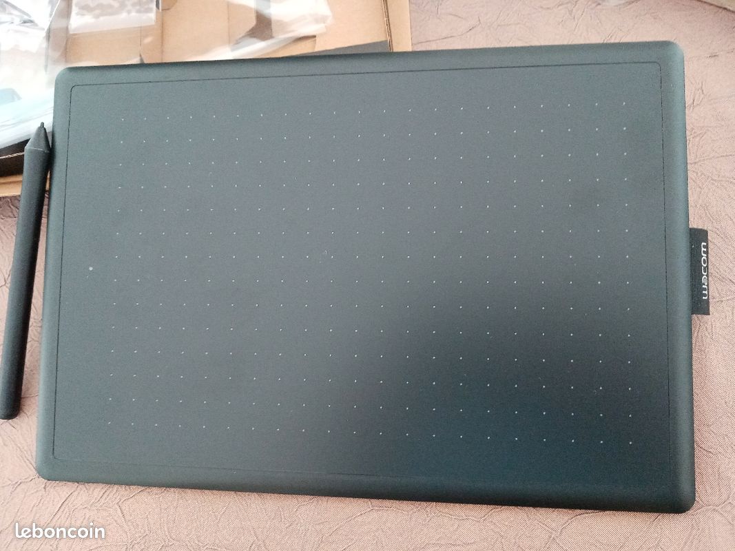 Tablette graphique One by wacom - Tablettes & Liseuses