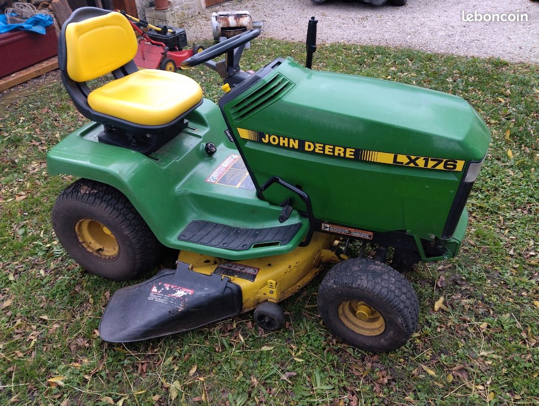 Tracteur tondeuse john Deere lx 176 - Tracteurs