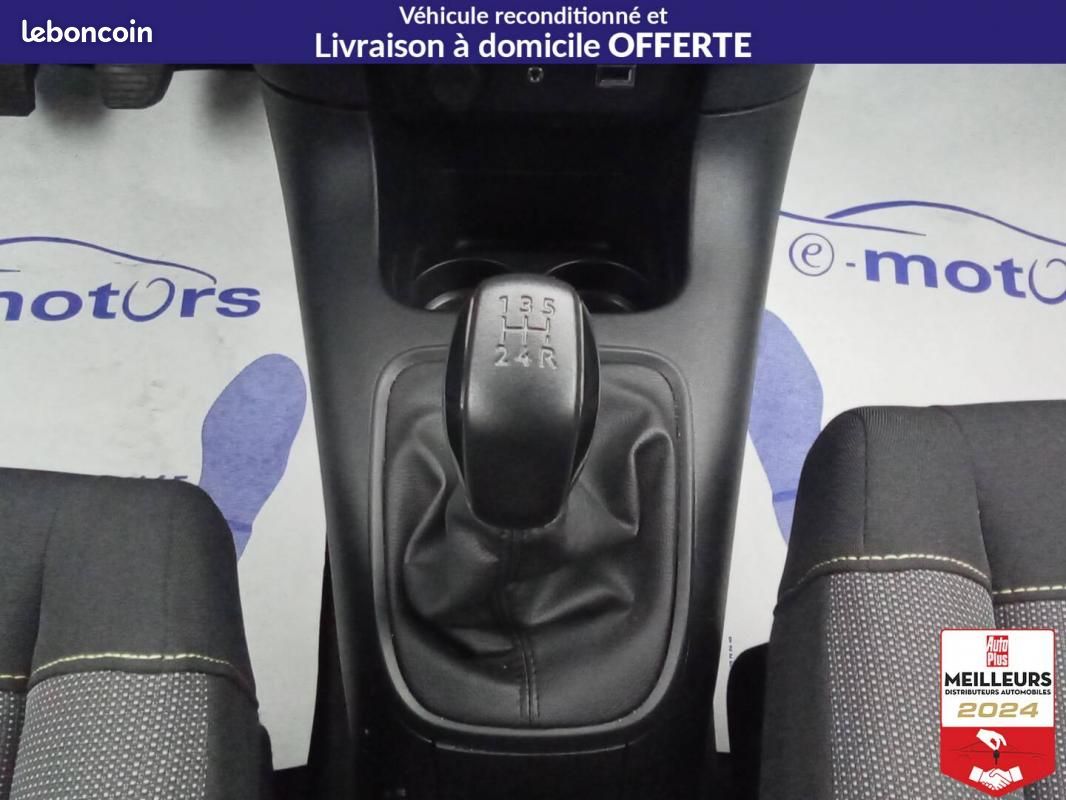 Citroën C3 PureTech 82 Feel +GPS - Voitures