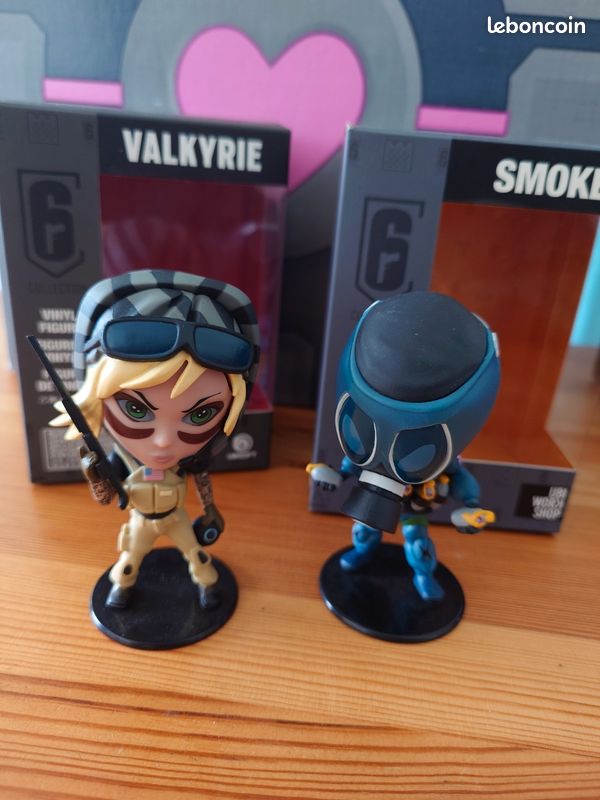 Figurines collector Valkyrie et Smoke de Rainbow Six Siege - Collection