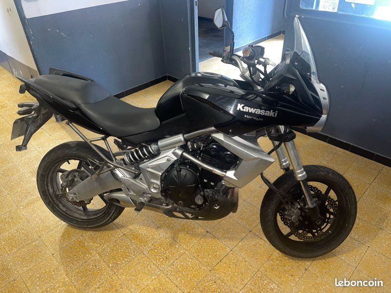 Kawasaki versys 650 - Motos