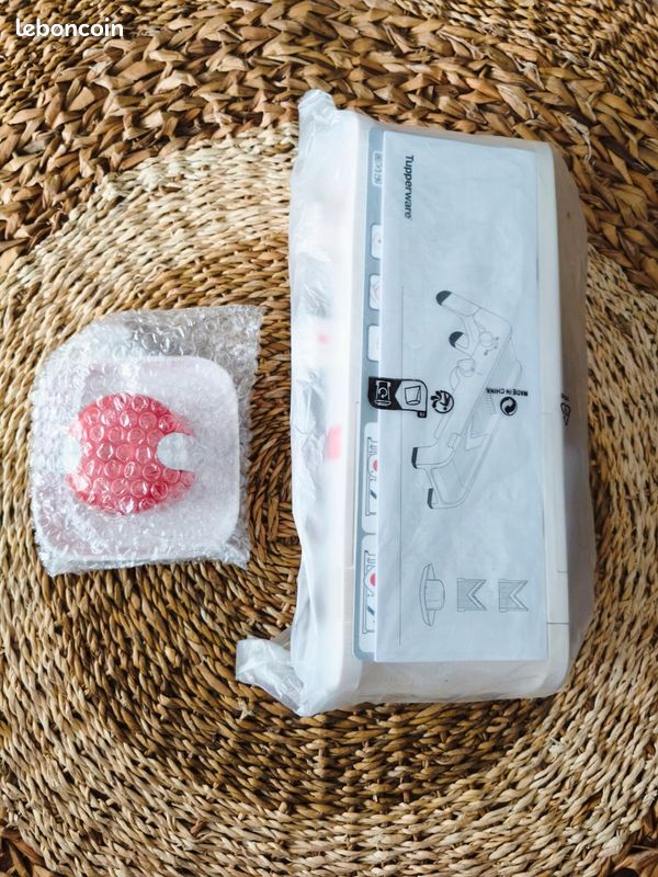 Tupperware - Mandoline MandoChef - Coupe légumes - Électroménager