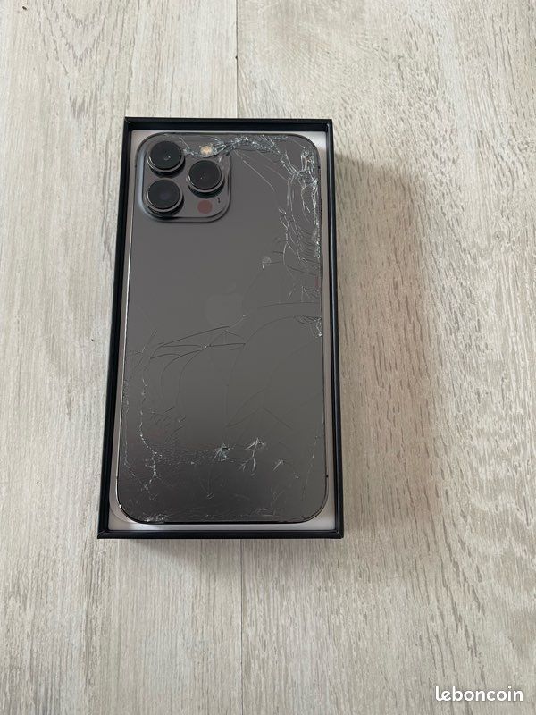 Iphone 13 pro max - Téléphones & Objets connectés