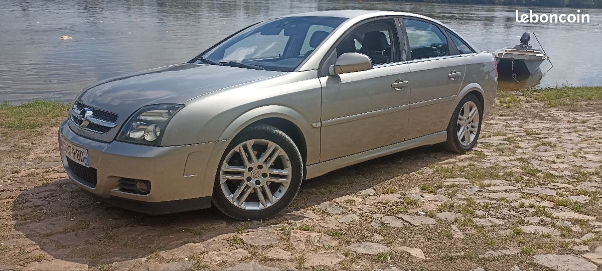 Opel vectra GTS - Voitures