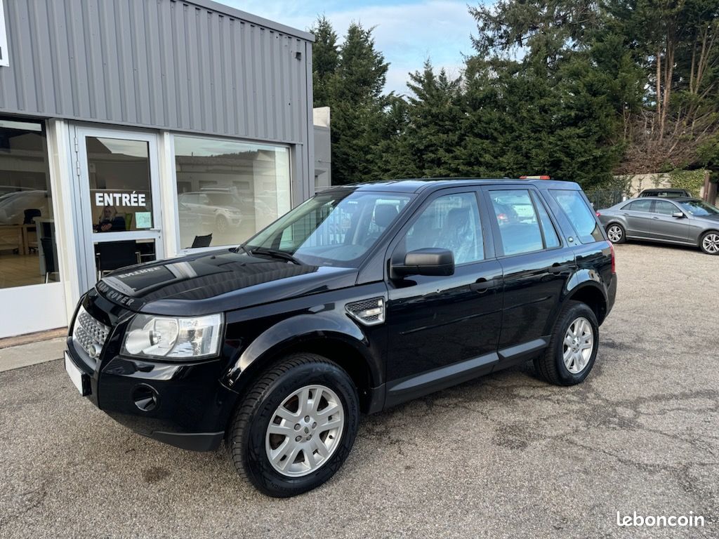 Land freelander 2 se 2.2 td4 160 cv * 4 roues motrices - Voitures