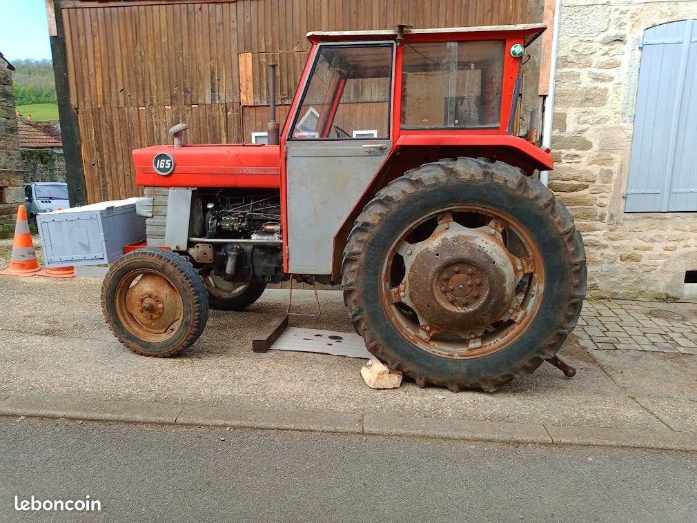 Tracteur Massey Fergusson 165 - Tracteurs
