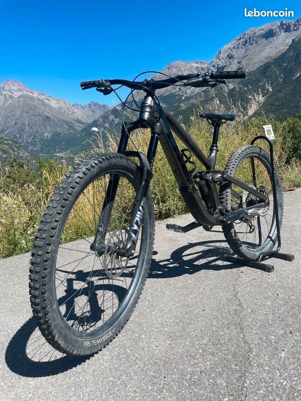 🏞️ Vélo Trek Slash / Bike Park / Enduro - Vélos