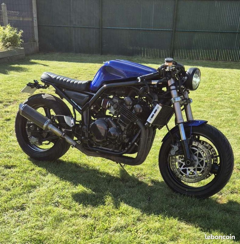 Yamaha 600 fazer café racer CT OK - Motos