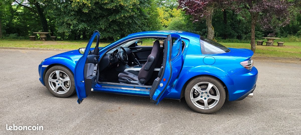 Mazda RX8 - Voitures