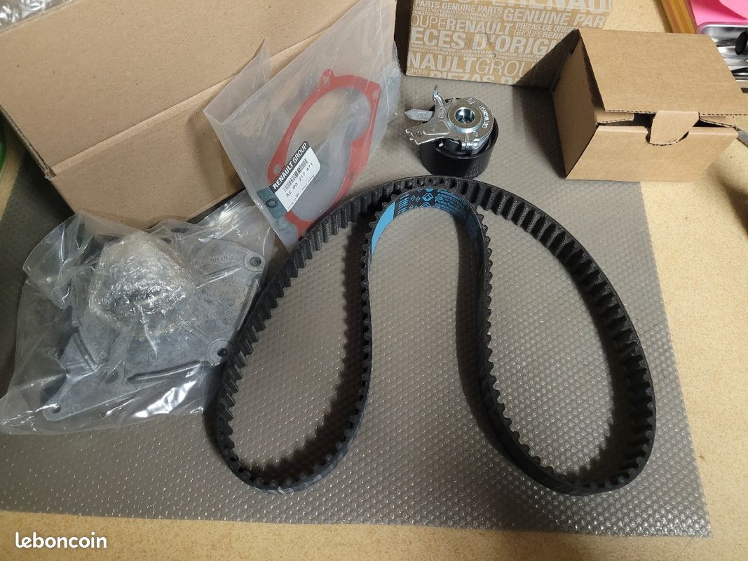 Kit distribution Renault réf : 7701478830 - Équipement auto