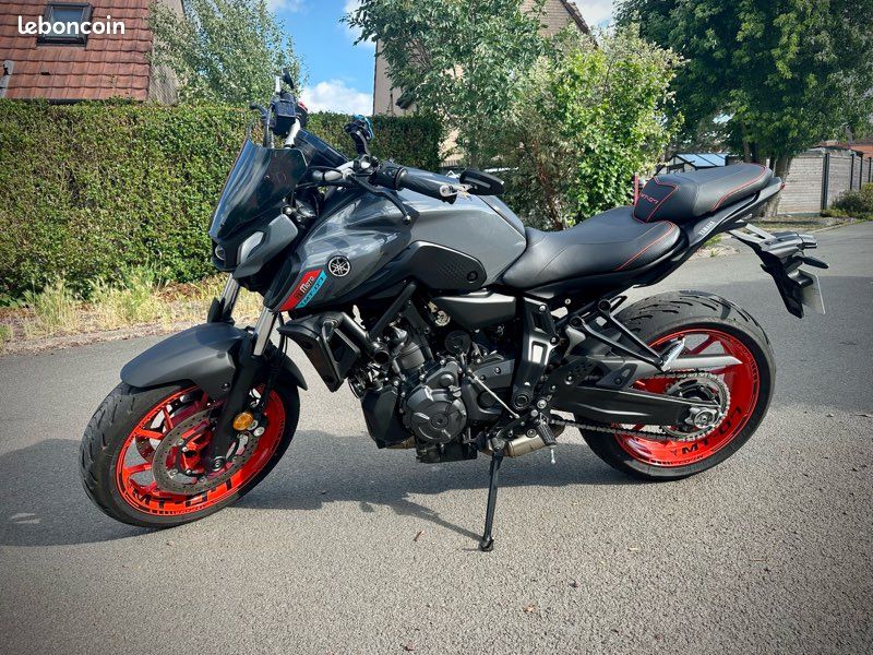 Yamaha MT 07 2021 bridée A2 - Motos
