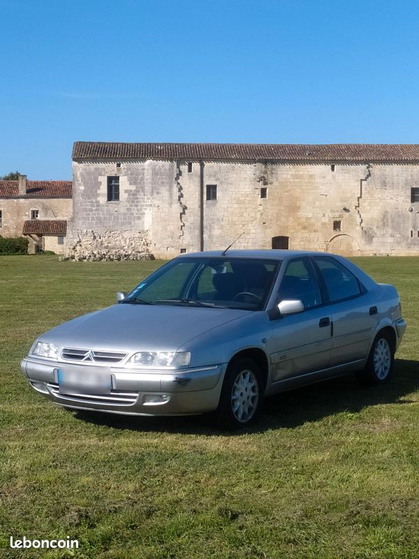 Citroën Xantia 2L HDI pack Exclusive carnet entretien facture d'achat ...