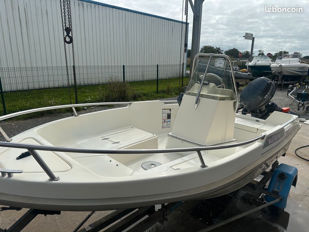 Ultramar ultra 405 40cv yamaha 4t - Nautisme