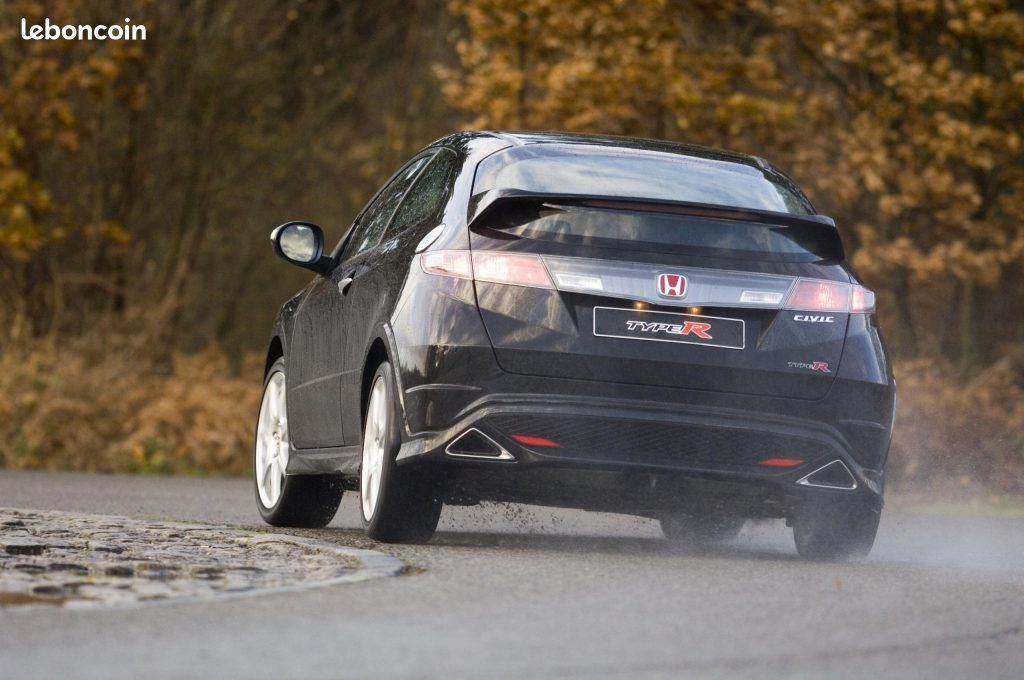 Pare-chocs avant - Honda Civic Type R FN2 - Équipement auto