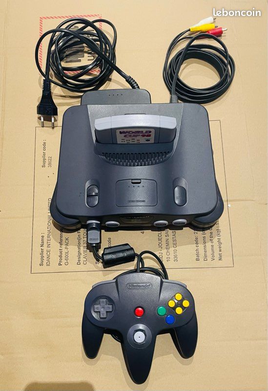 Nintendo 64 en bon état + 1 jeu - Consoles