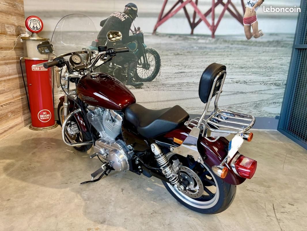 Harley Davidson SPORTSTER 883 LOW - Motos