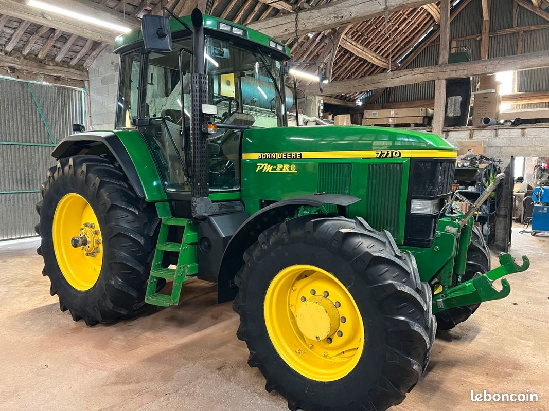 John Deere 7710 - Tracteurs