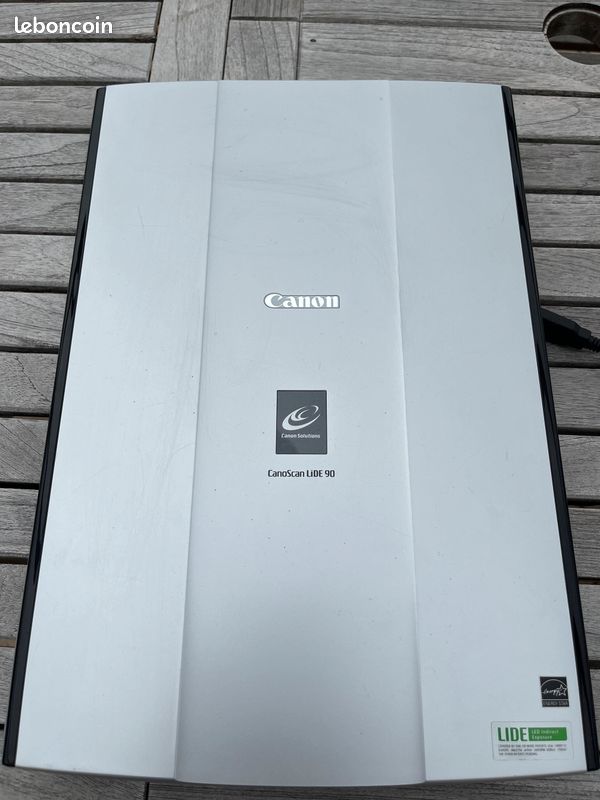 Scanner USB Canoscan liDE 90 + notice installation + cd installation ...